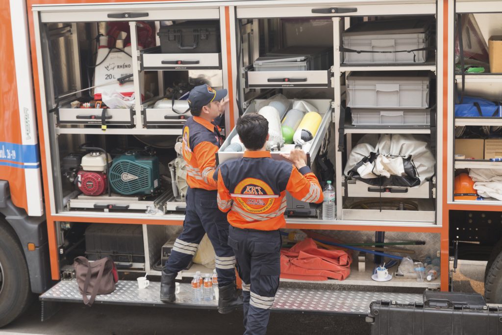 Dirac Solutions Inc. (DSI) – Communicate/Track/Locate In Harsh Environments